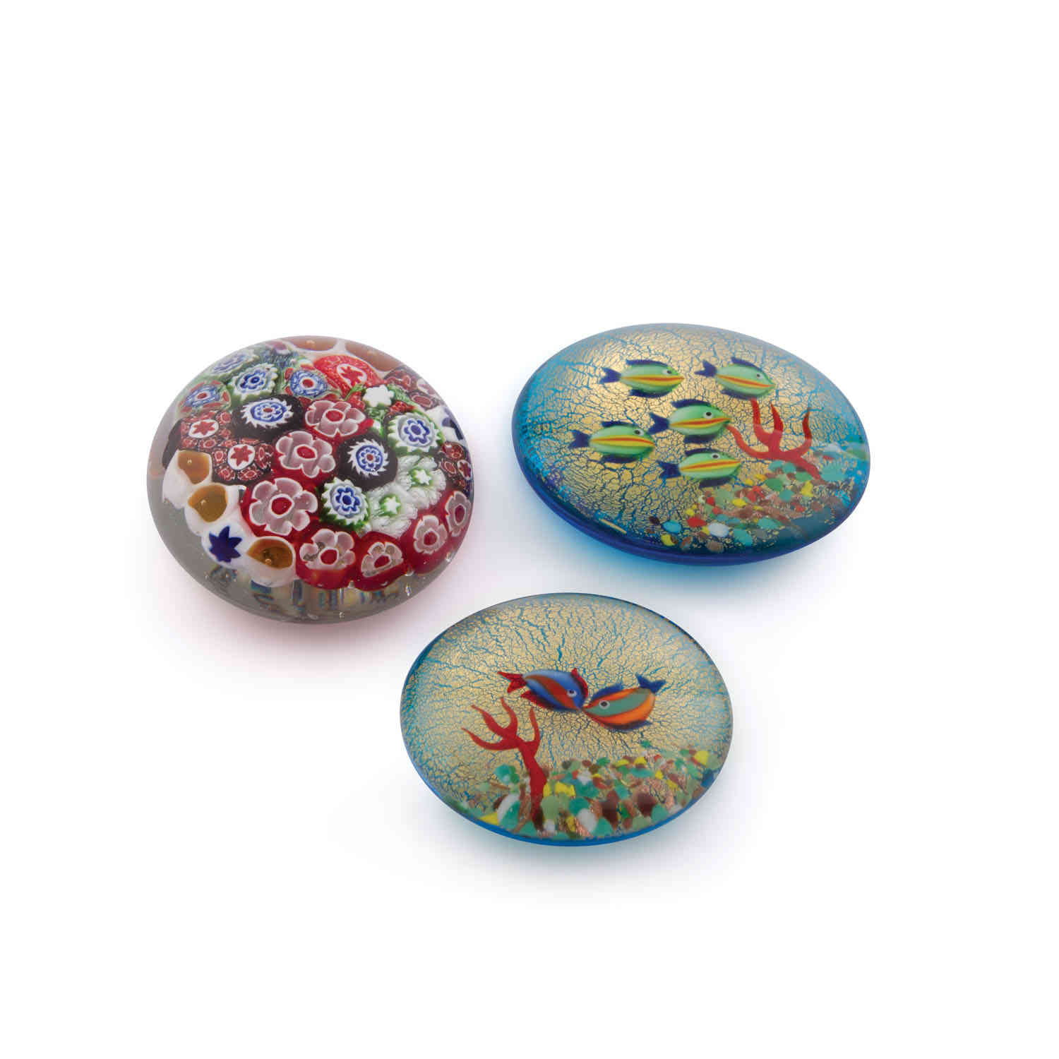 A lot of 3 Murano paperweights