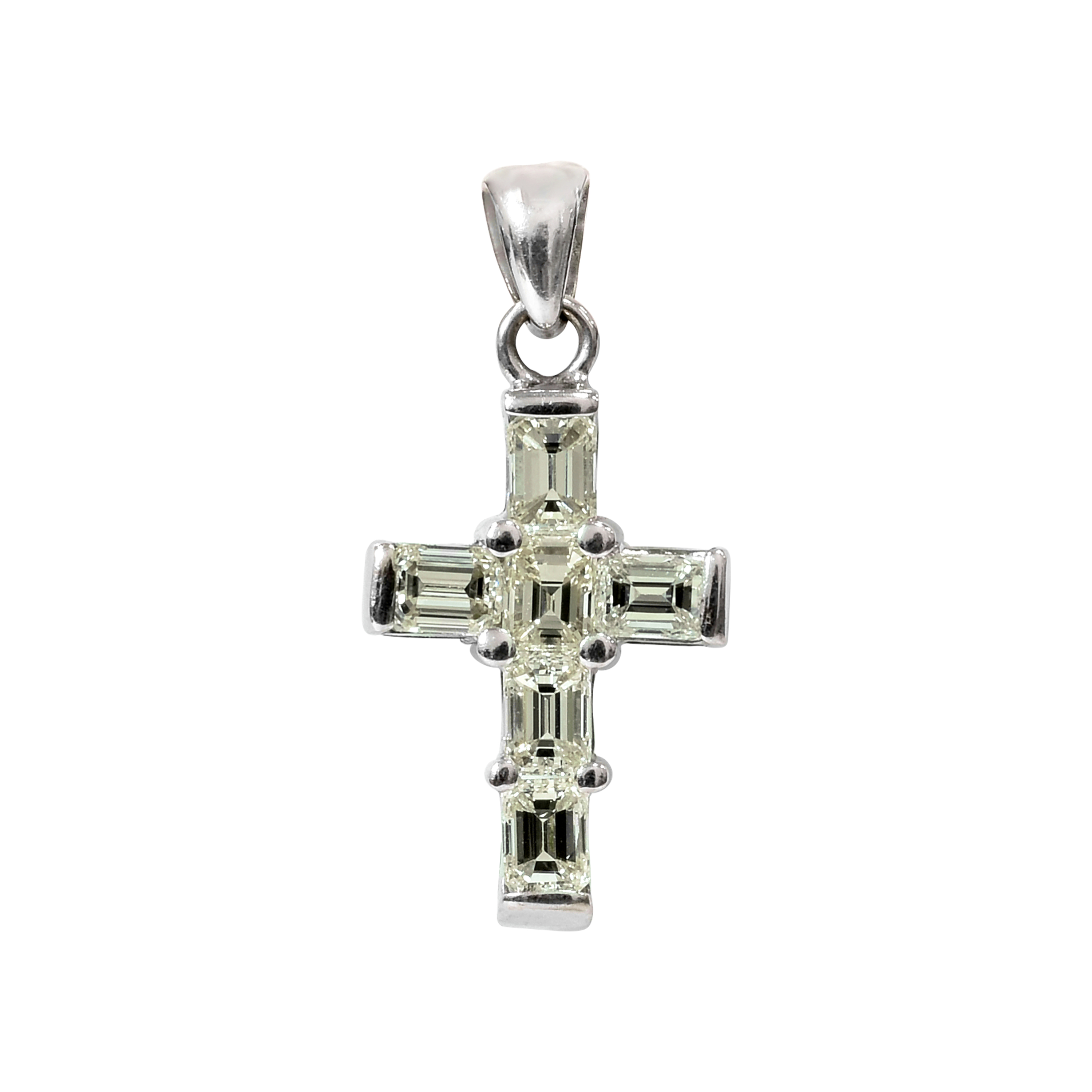 A 1 2 Tcw Diamond K Color Vvs Vs Clarity Cross Pendant Set In 14k