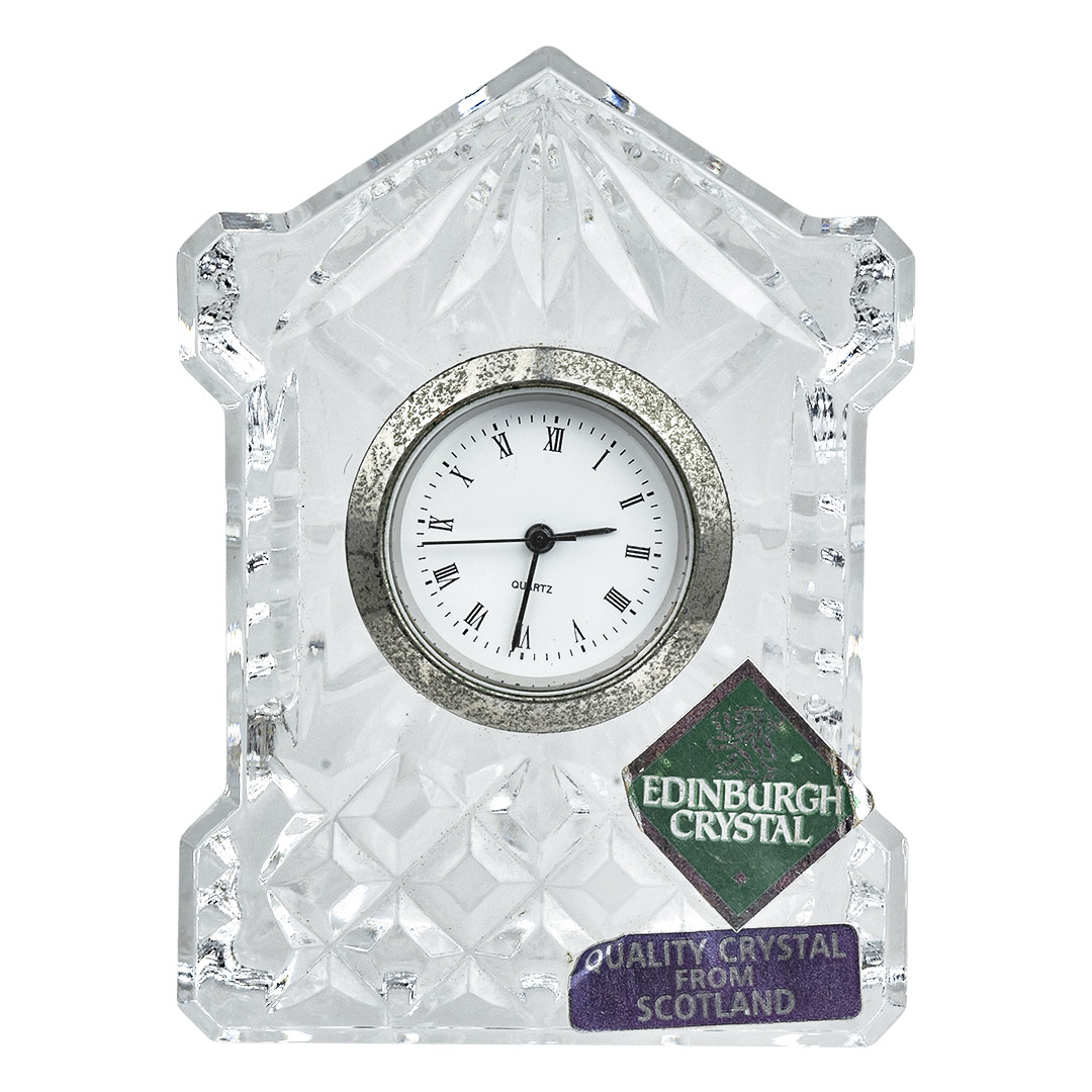 Edinburgh - A crystal desk clock