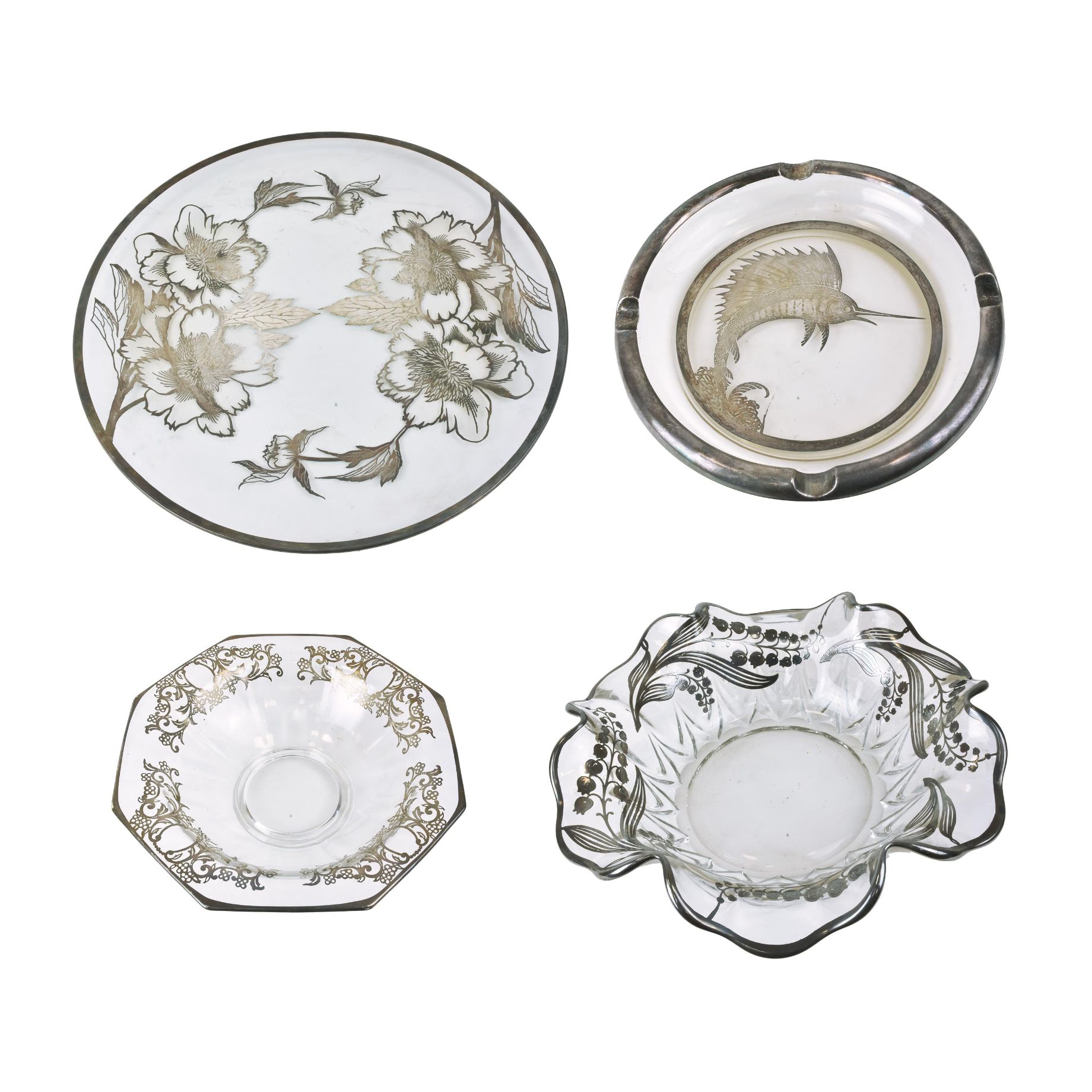 - A lot of 4 silver-inlaid glass serving dishes