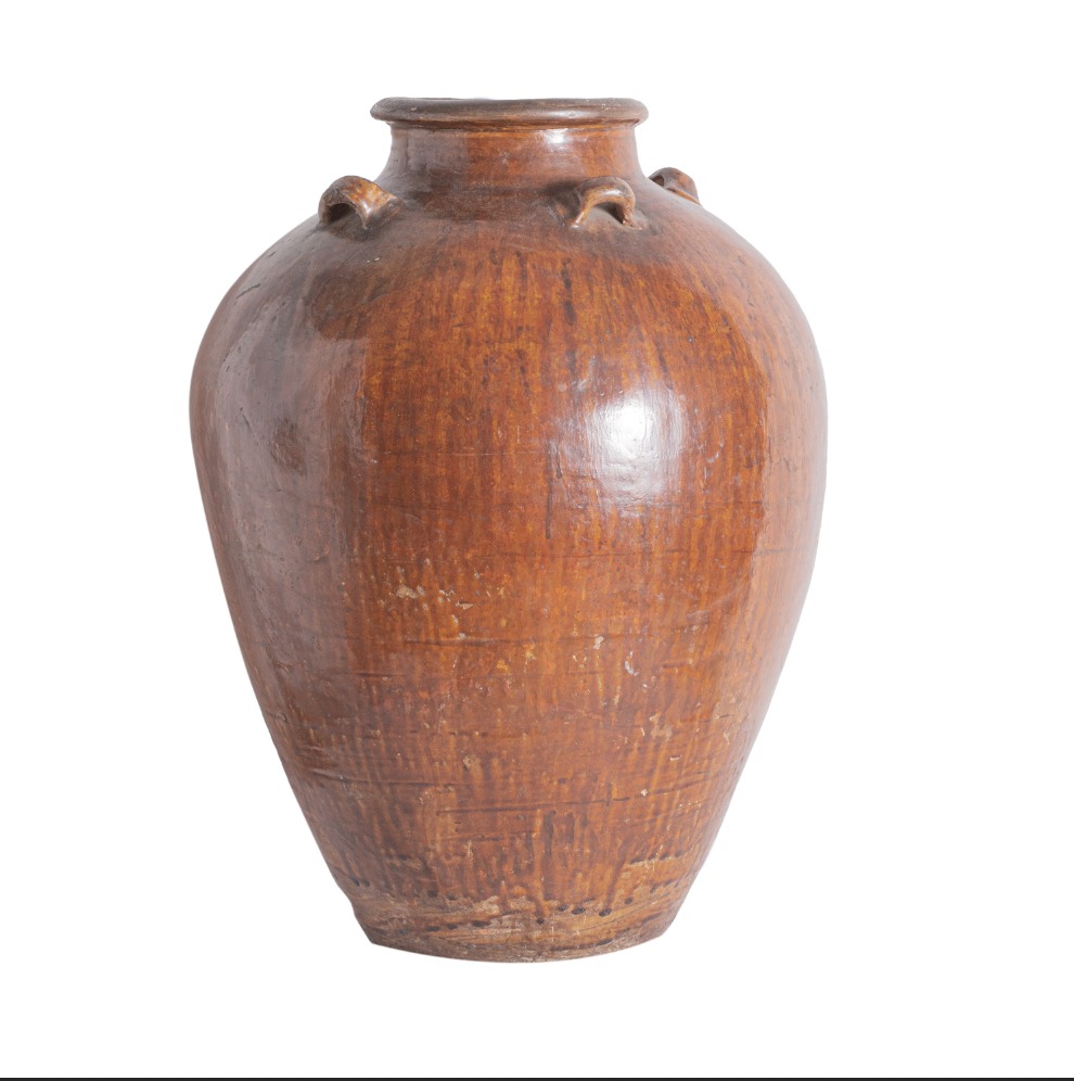- A brown jar with 4 lugs
