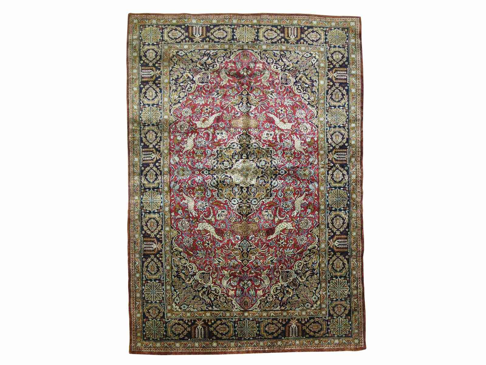 A genuine hand woven oriental rug - Ghoum Silk
