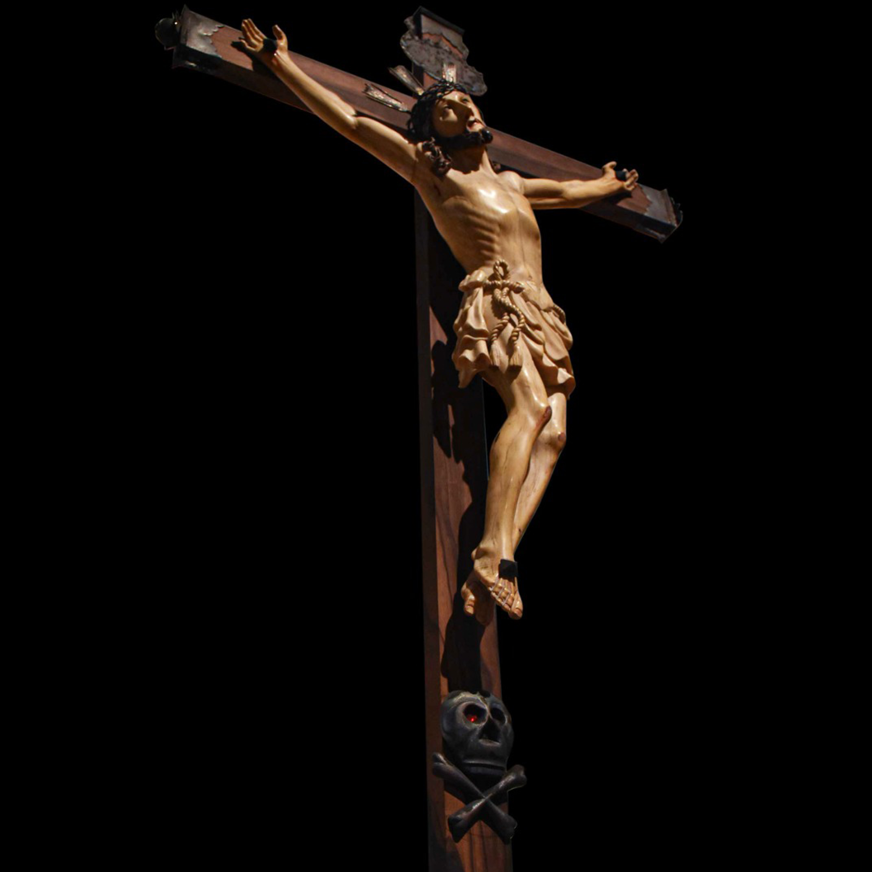 - A large 18th century ivory ‘Santo Cristo Expirante’