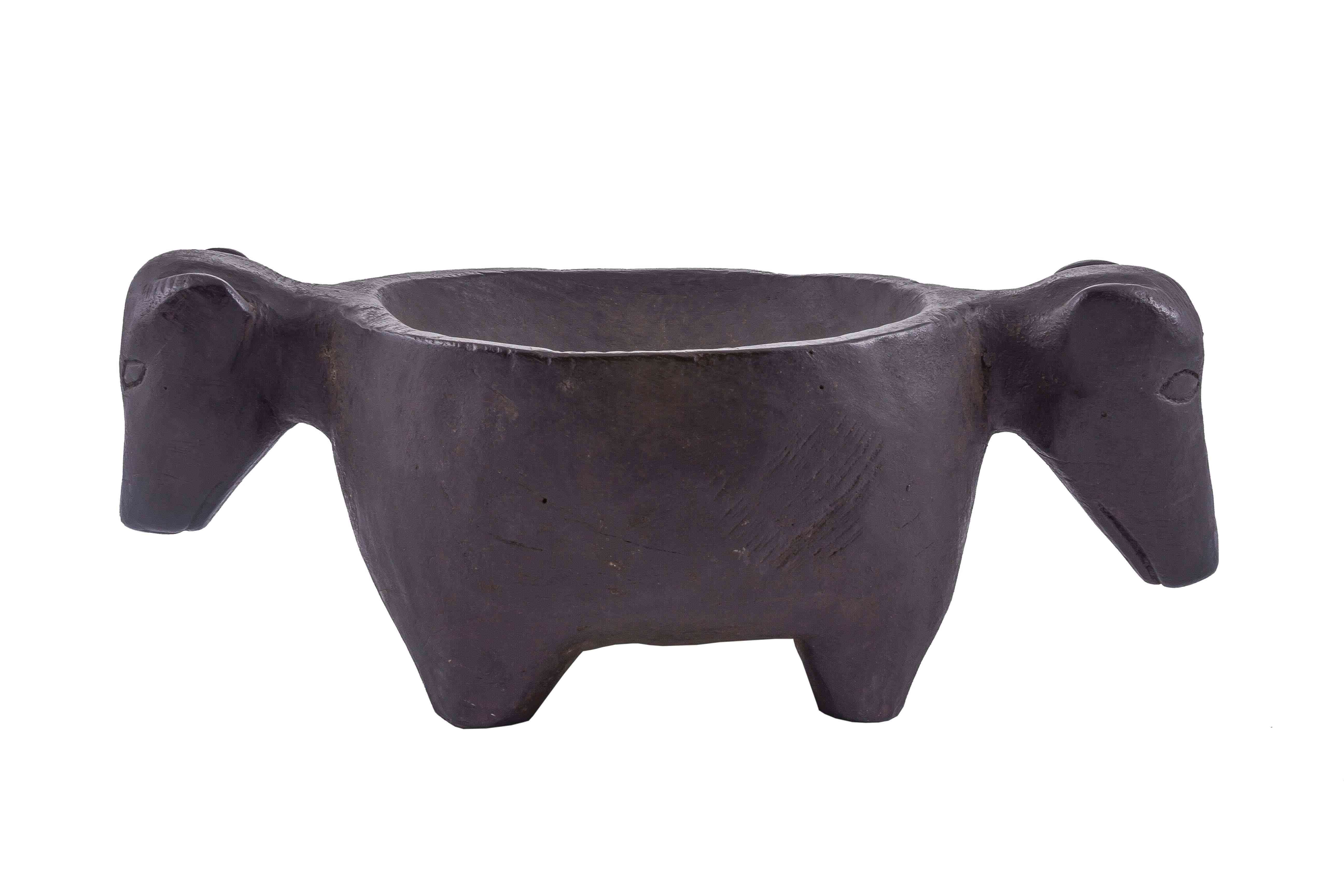 A zoomorphic bowl - Kinahu - Ifugao, North Luzon