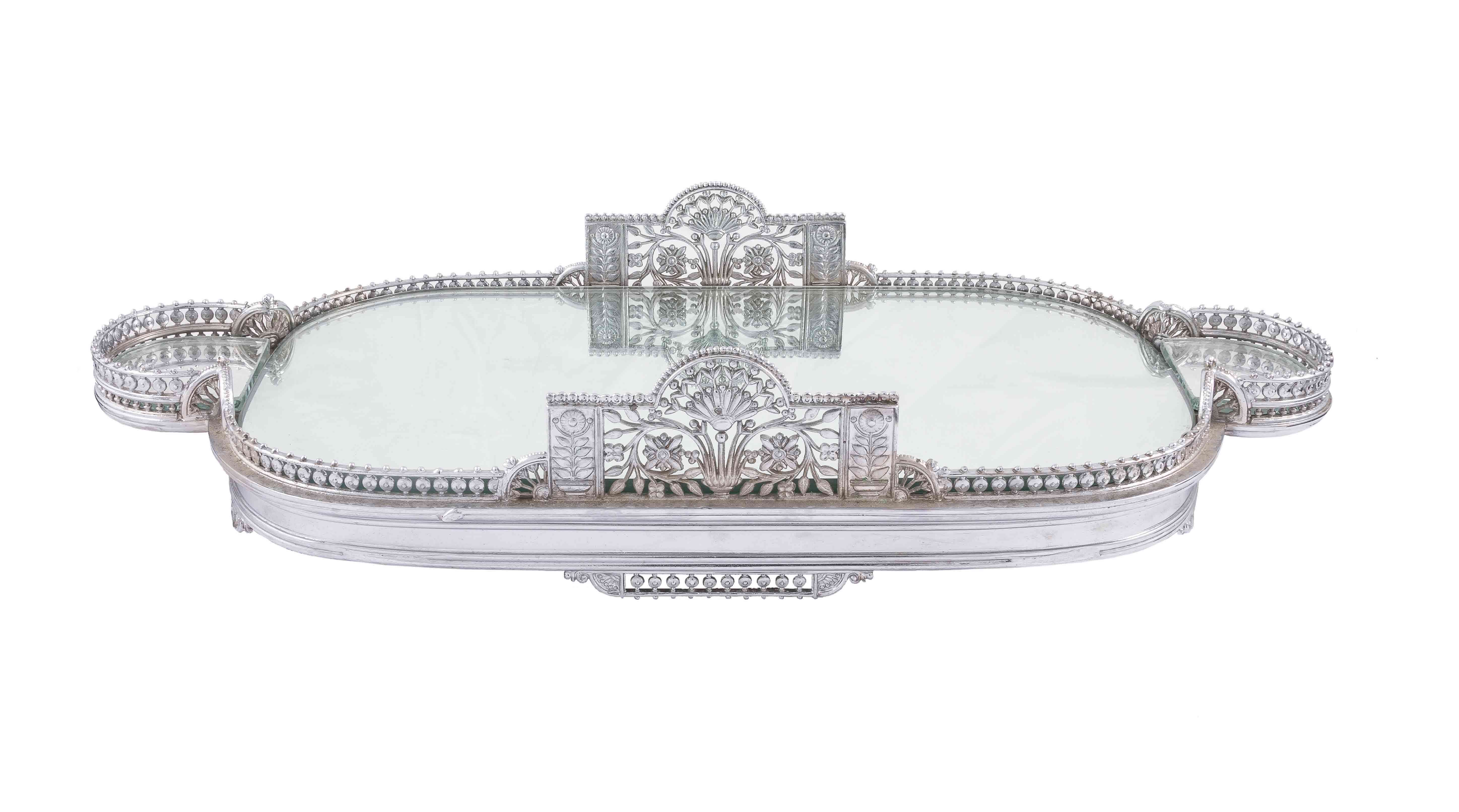 A silver Art Deco centerpiece