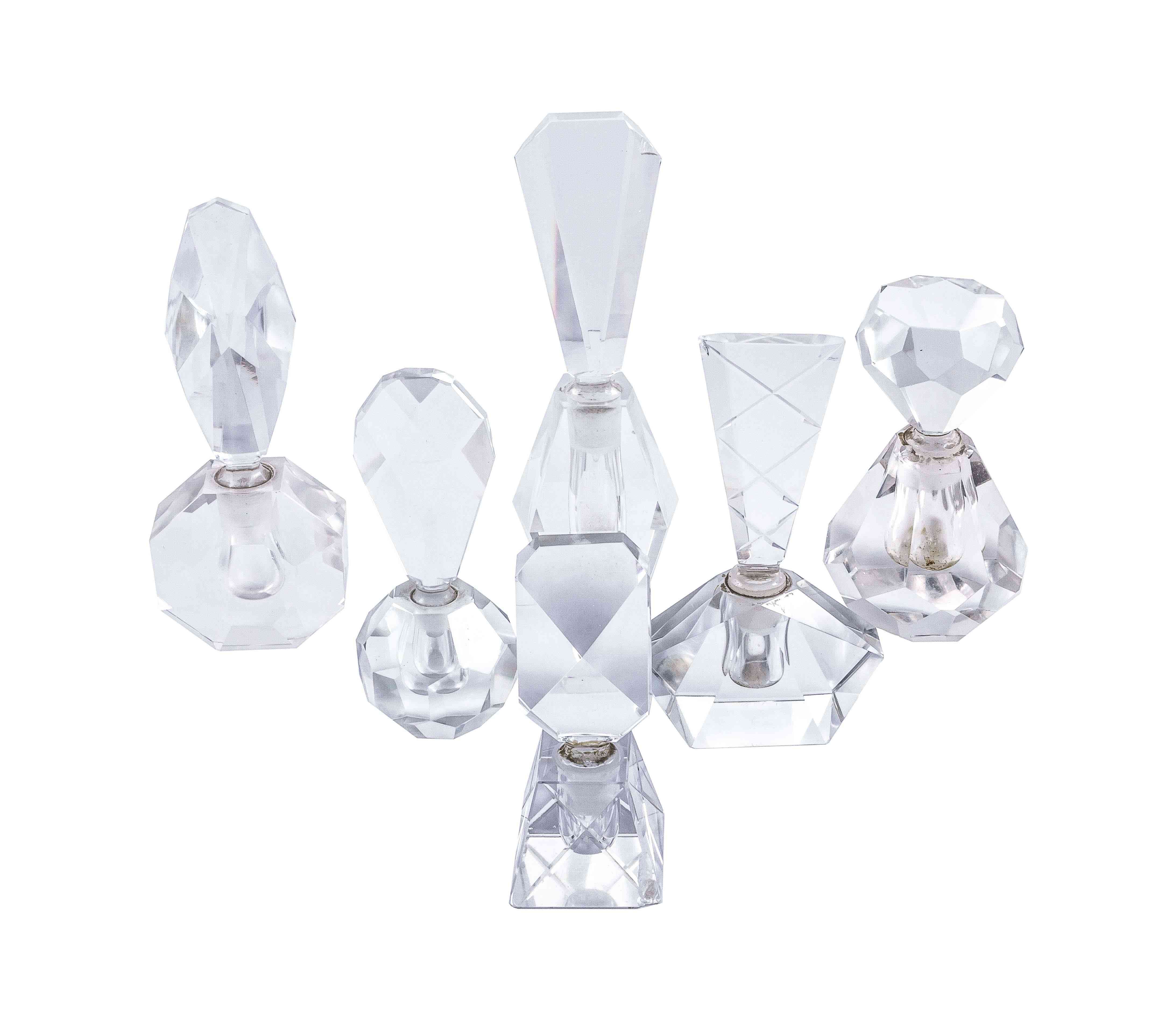 A lot of six crystal containers