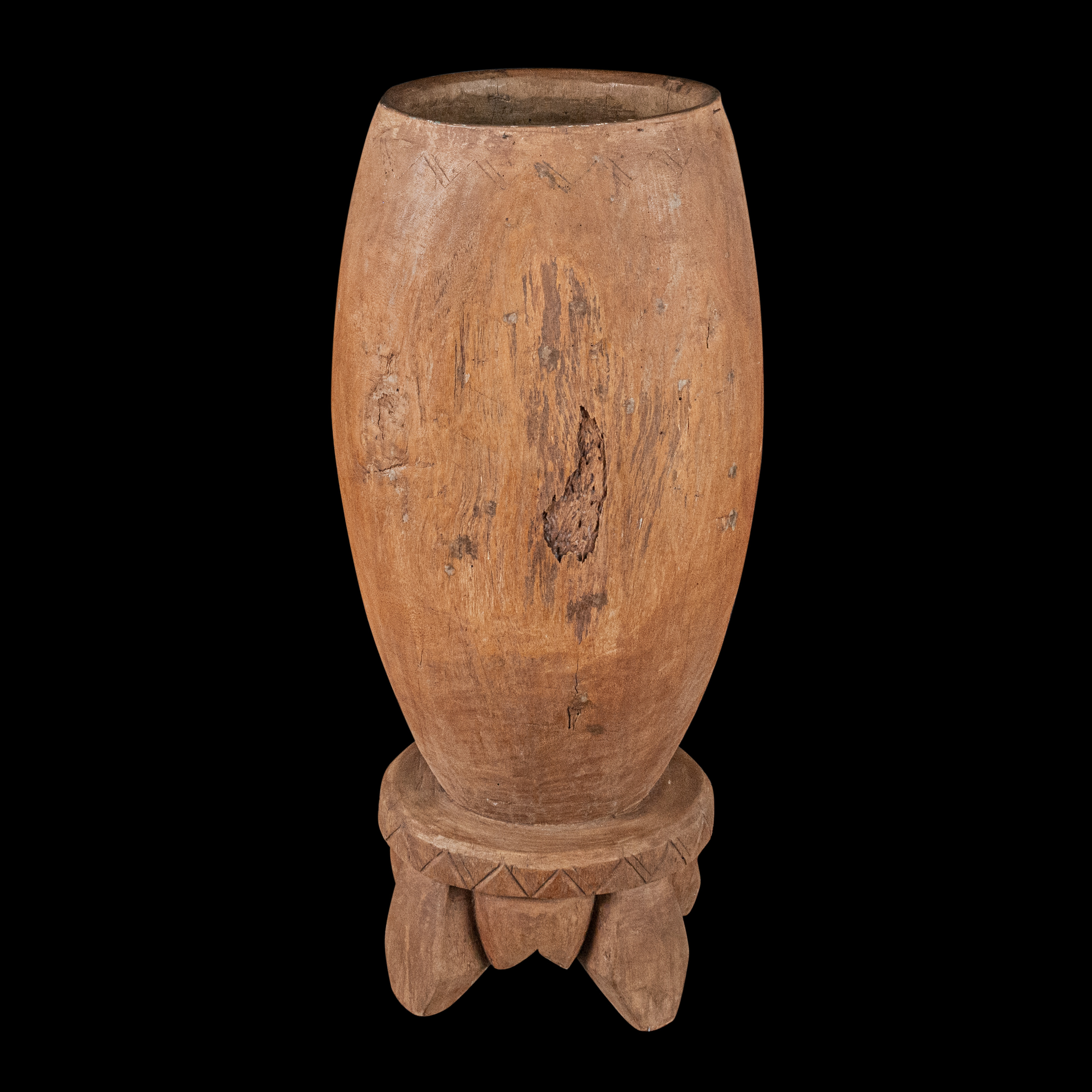 - A rare Sublî 'Tugtugan' drum