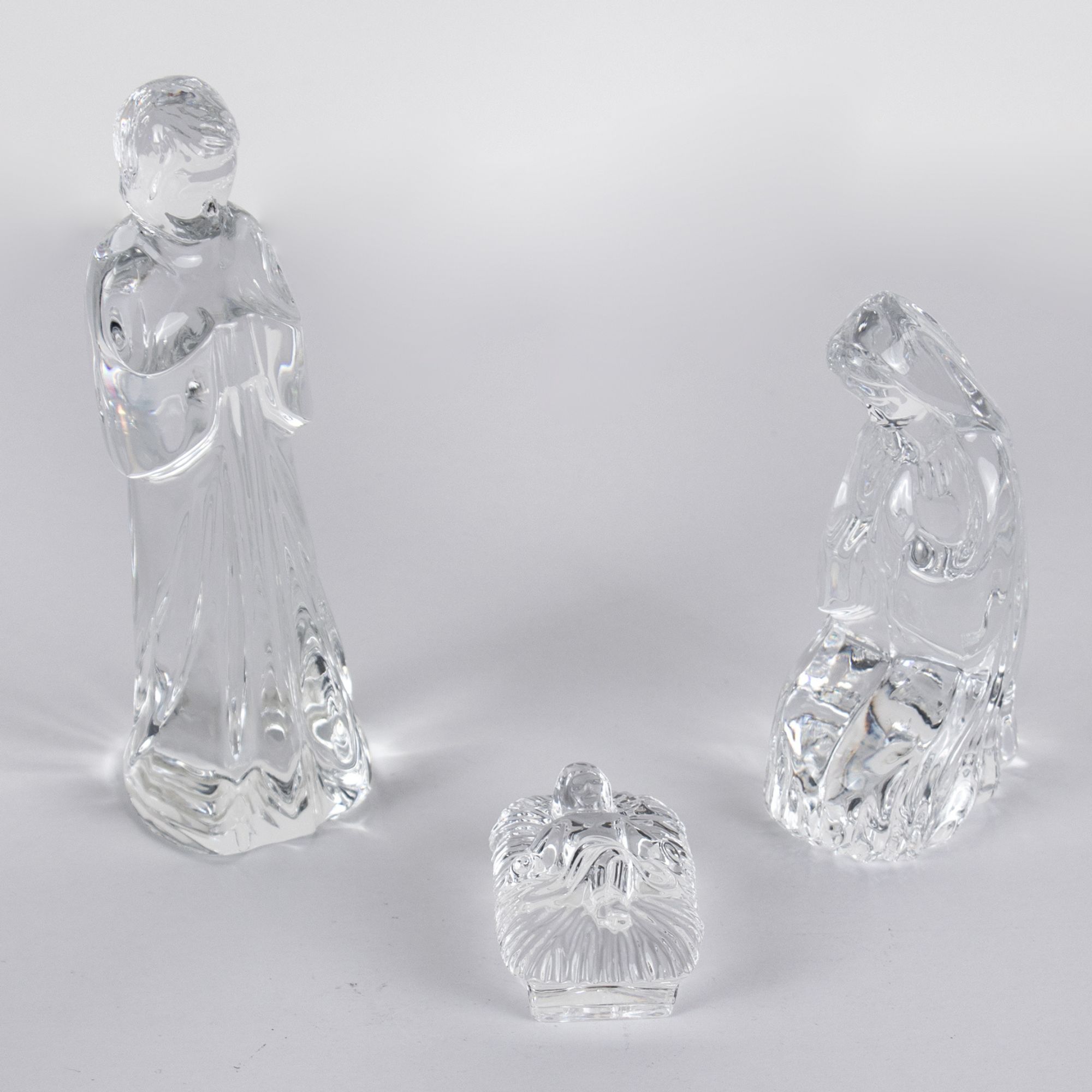 Waterford - A 'Holy Family Nativity Scene' crystal figurines