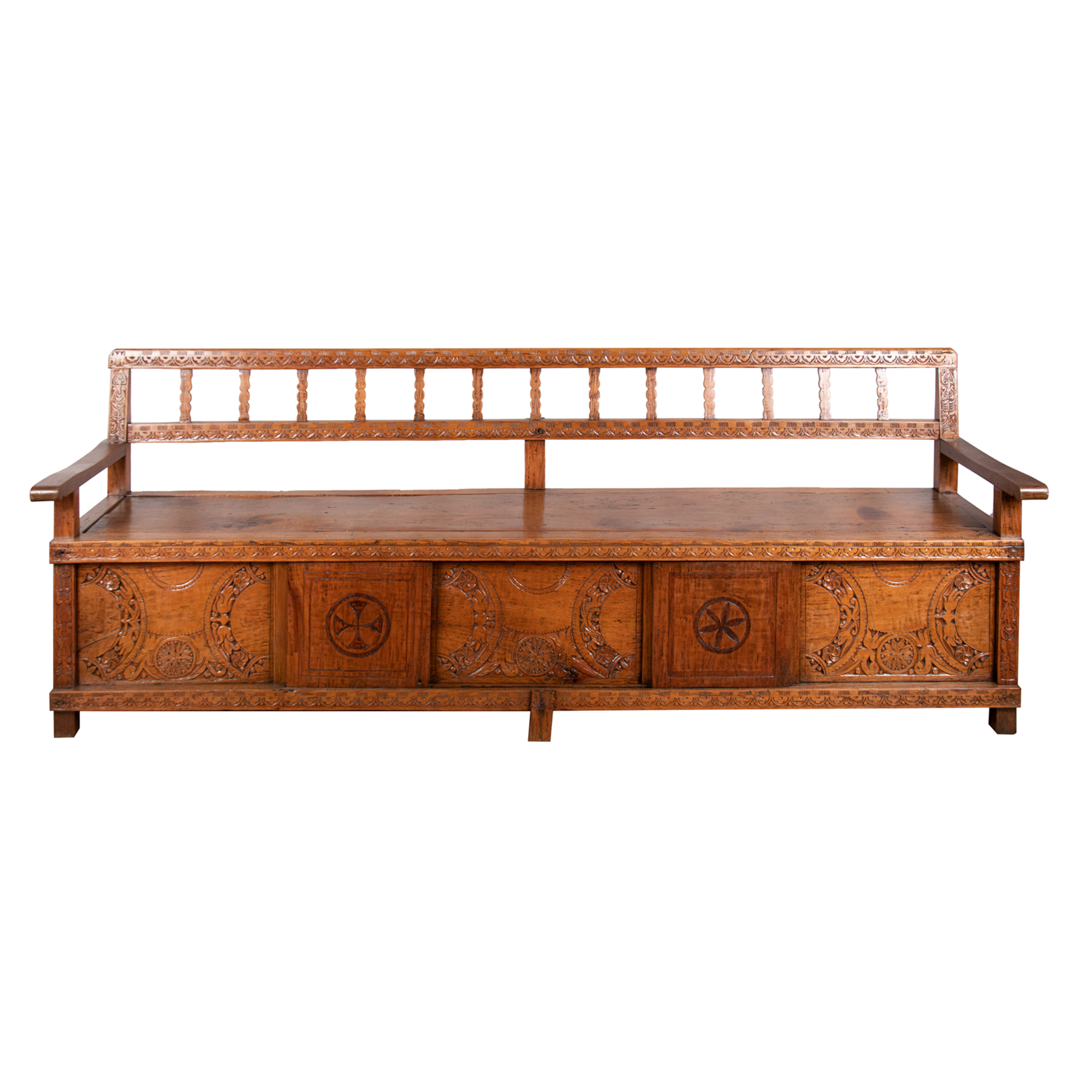 - A fully carved 'Guardian' gallinera